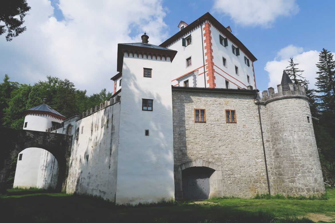 Snežnik Castle and the Disappearing Lake | Wandering Helene